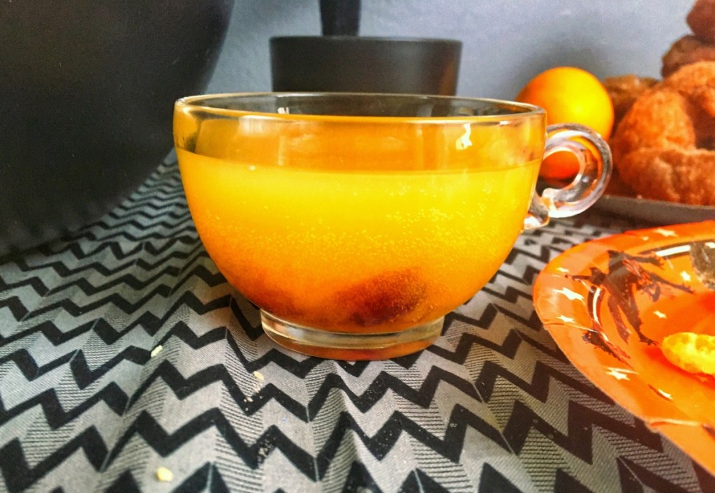 1930s Witches Donut Delight and Cauldron Punch – Quaint Cooking