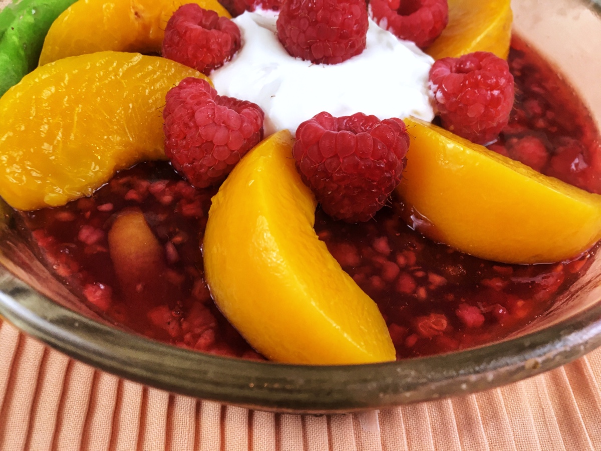 The Gelatin Diaries: 1960s Peachy Berry Mold – Quaint Cooking